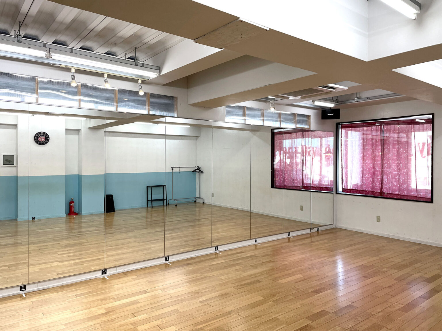 お申込み・お問い合わせ | 【公式】DANCE STUDIO DAISY (ダンススタジオデイジー)